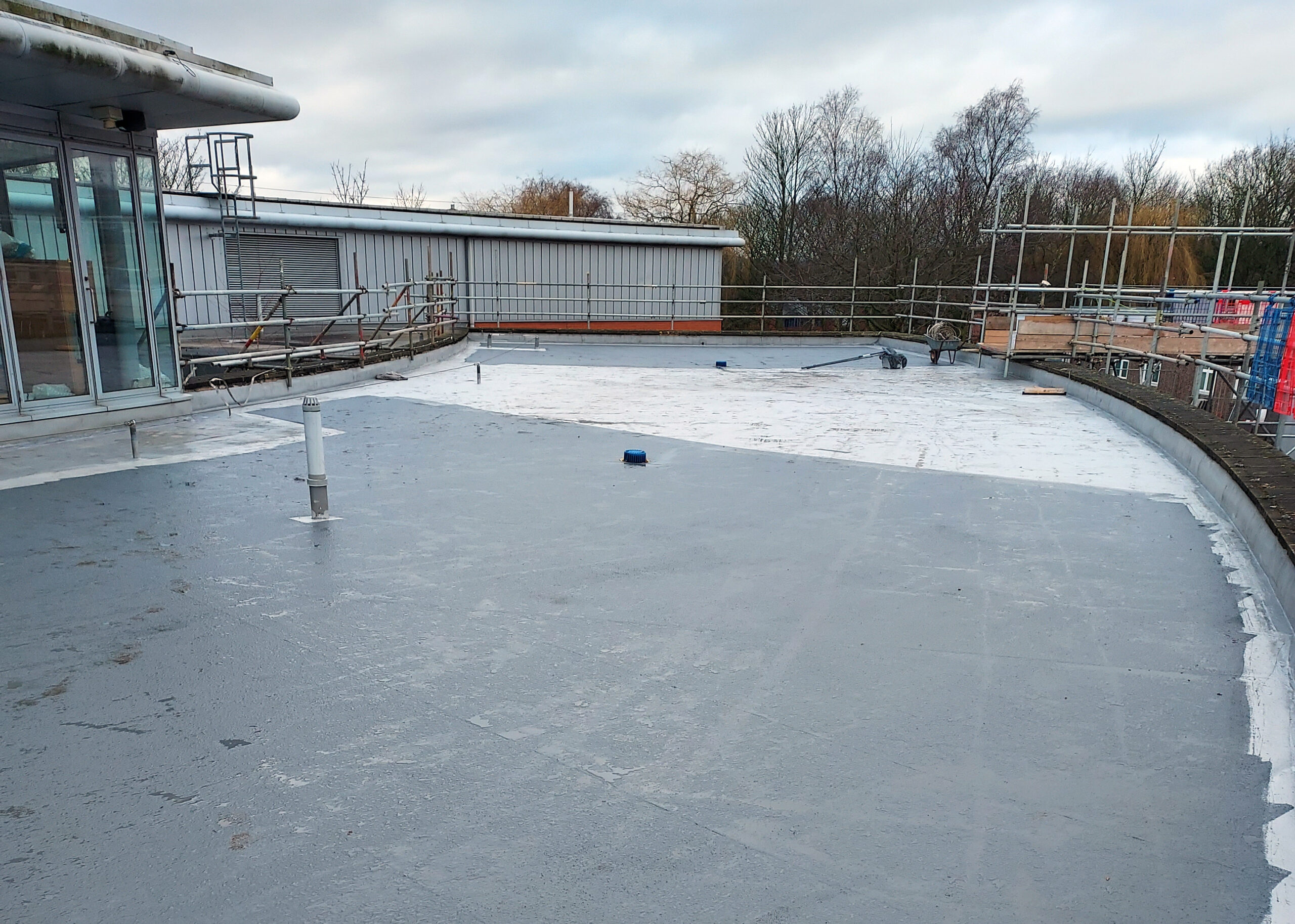 Flex-R Introduces its New Roof Waterproofing System